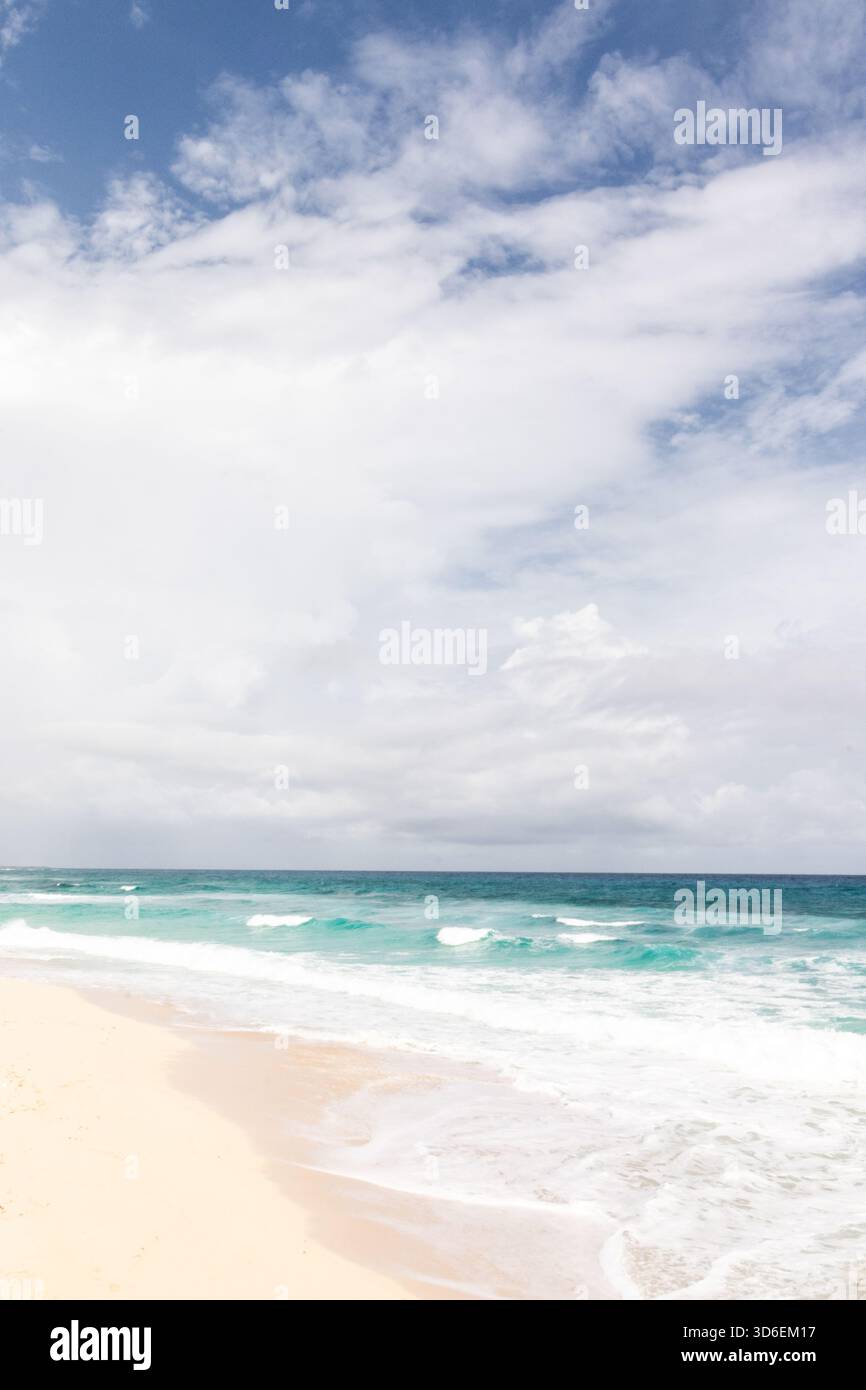 Soft white sands crystal hi-res stock photography and images - Alamy