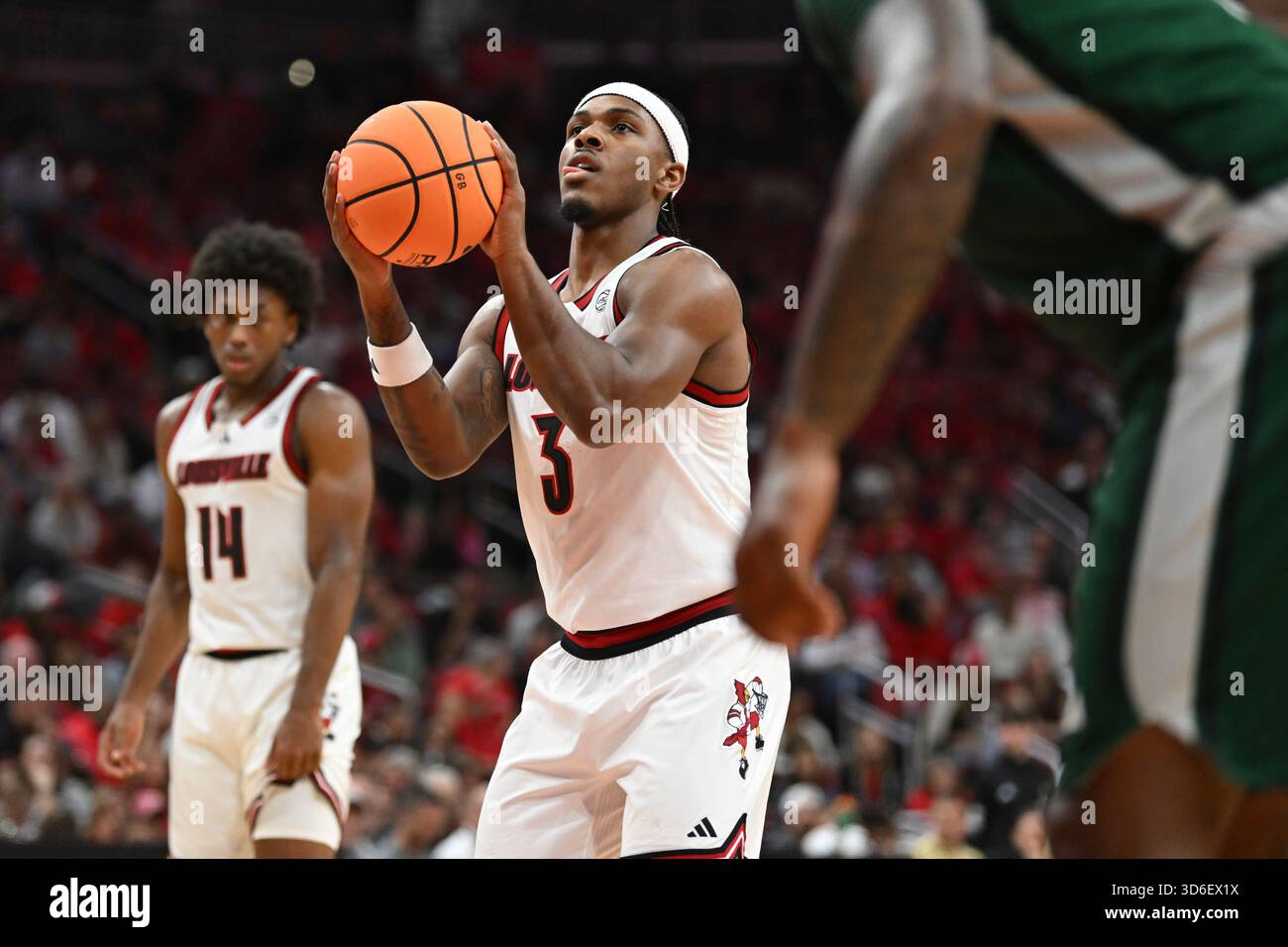 LOUISVILLE, KY - NOVEMBER 15: Louisville Cardinals Guard Ryan Conwell ...