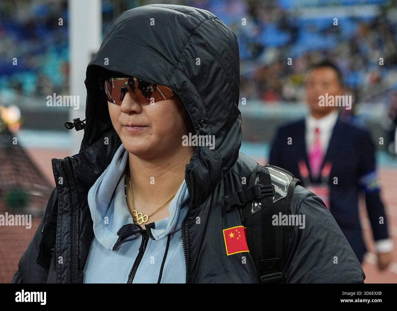 (251120) -- GUANGZHOU, Nov. 20, 2025 (Xinhua) -- Zhao Jie of Jiangsu is ...