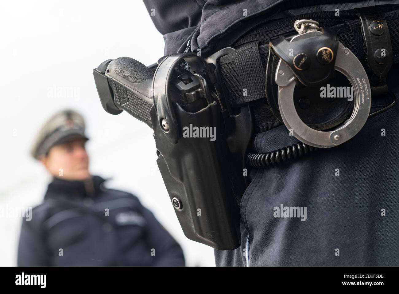 ILLUSTRATION - 20 November 2025, Baden-Württemberg, Stuttgart: A ...