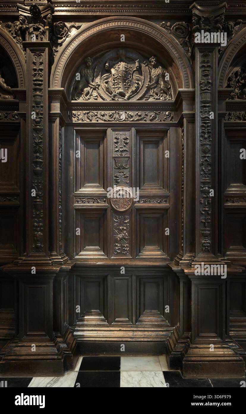 Oak screen in the tudor christian chapel at King's College, University ...