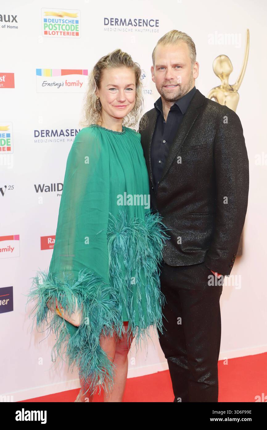 Goldene Bild der Frau Rhea Harder-Vennewald, Joerg Vennewald, Goldene ...