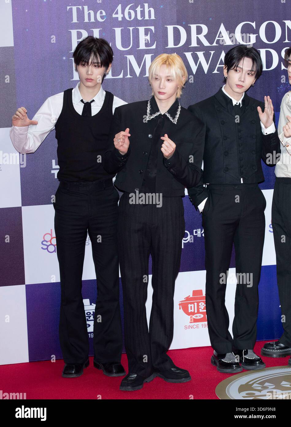 19 November 2025 - Seoul, South Korea : South Korean K-Pop boy band BoyNextDoor, arrives red ...