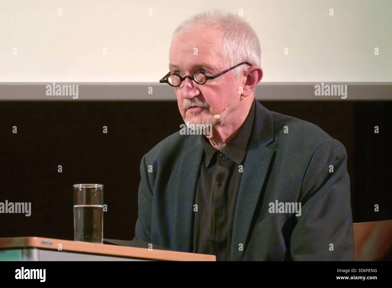 Lesung der Literaturnobelpreisträgerin Herta Müller, mit Gespräch mit ...