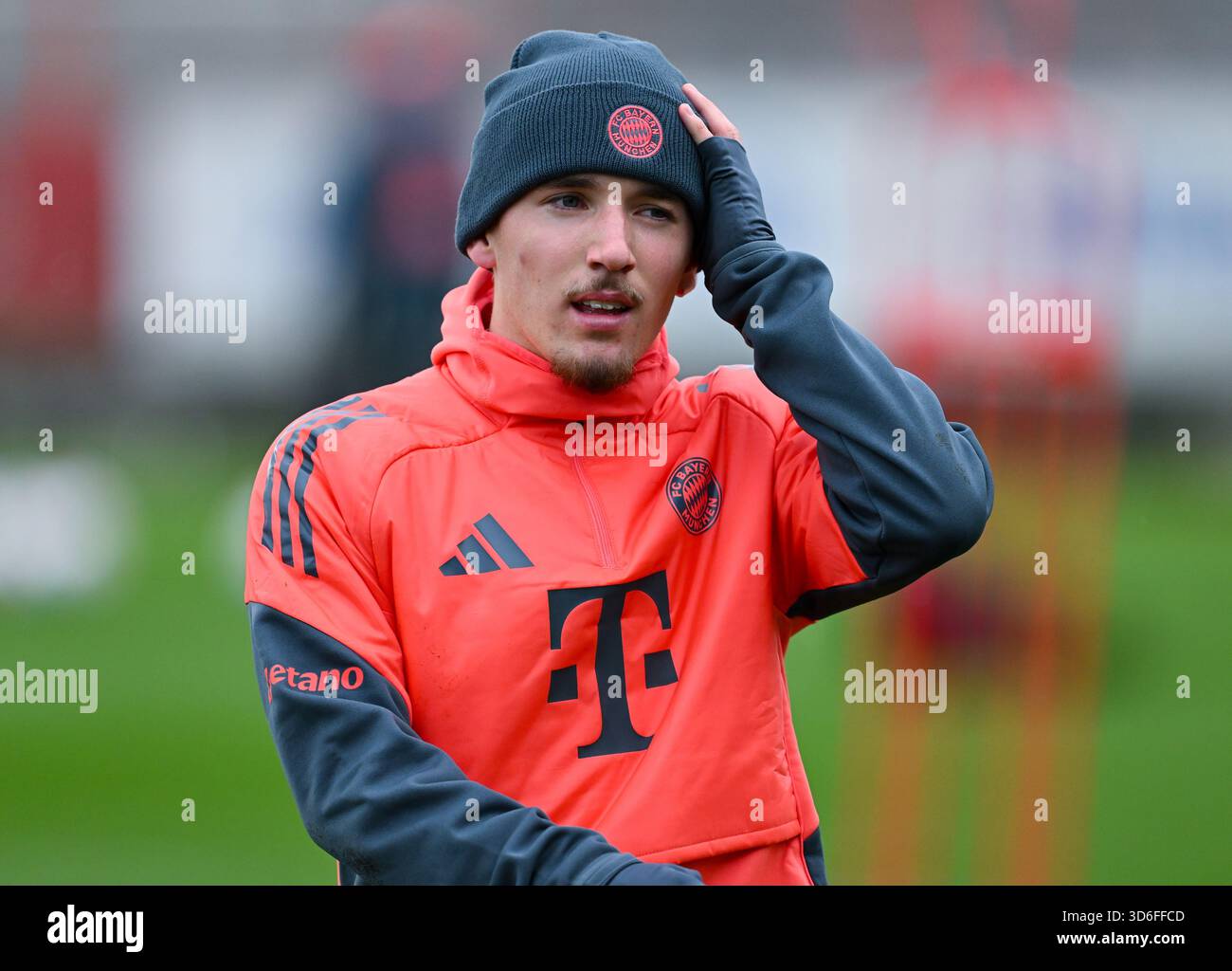 20 November 2025, Bavaria, Munich: Soccer: Bundesliga, FC Bayern Munich ...