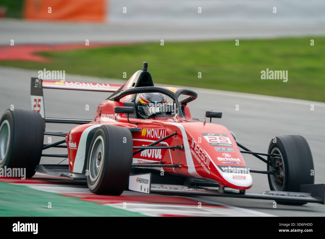 Barcelona spain 25 november hi-res stock photography and images - Alamy