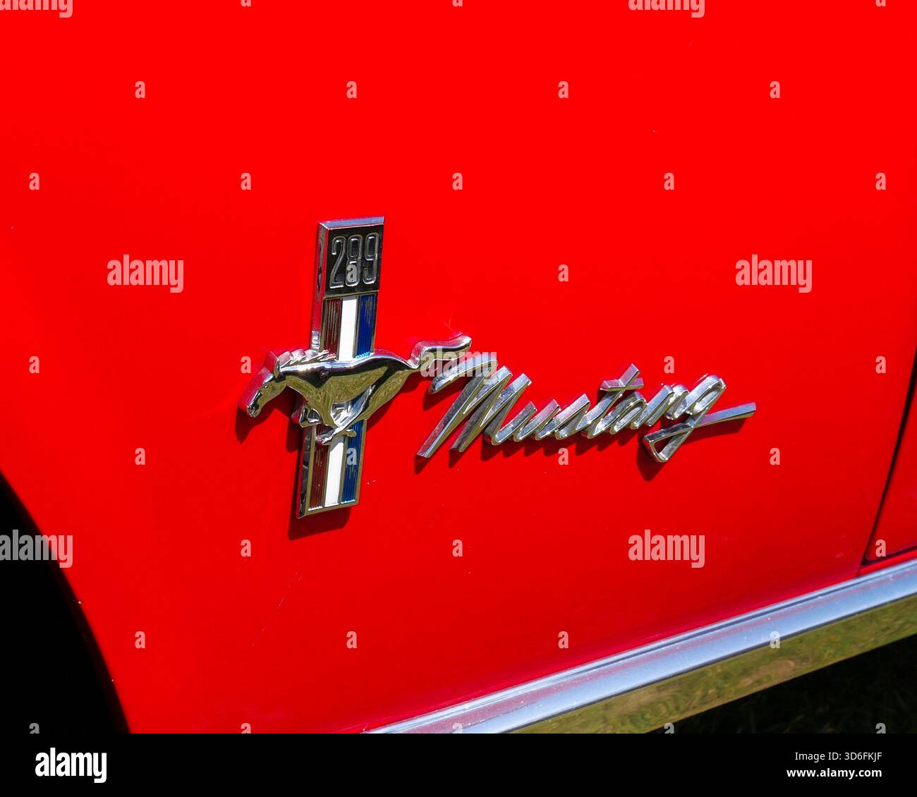 2025 red ford mustang hi-res stock photography and images - Alamy