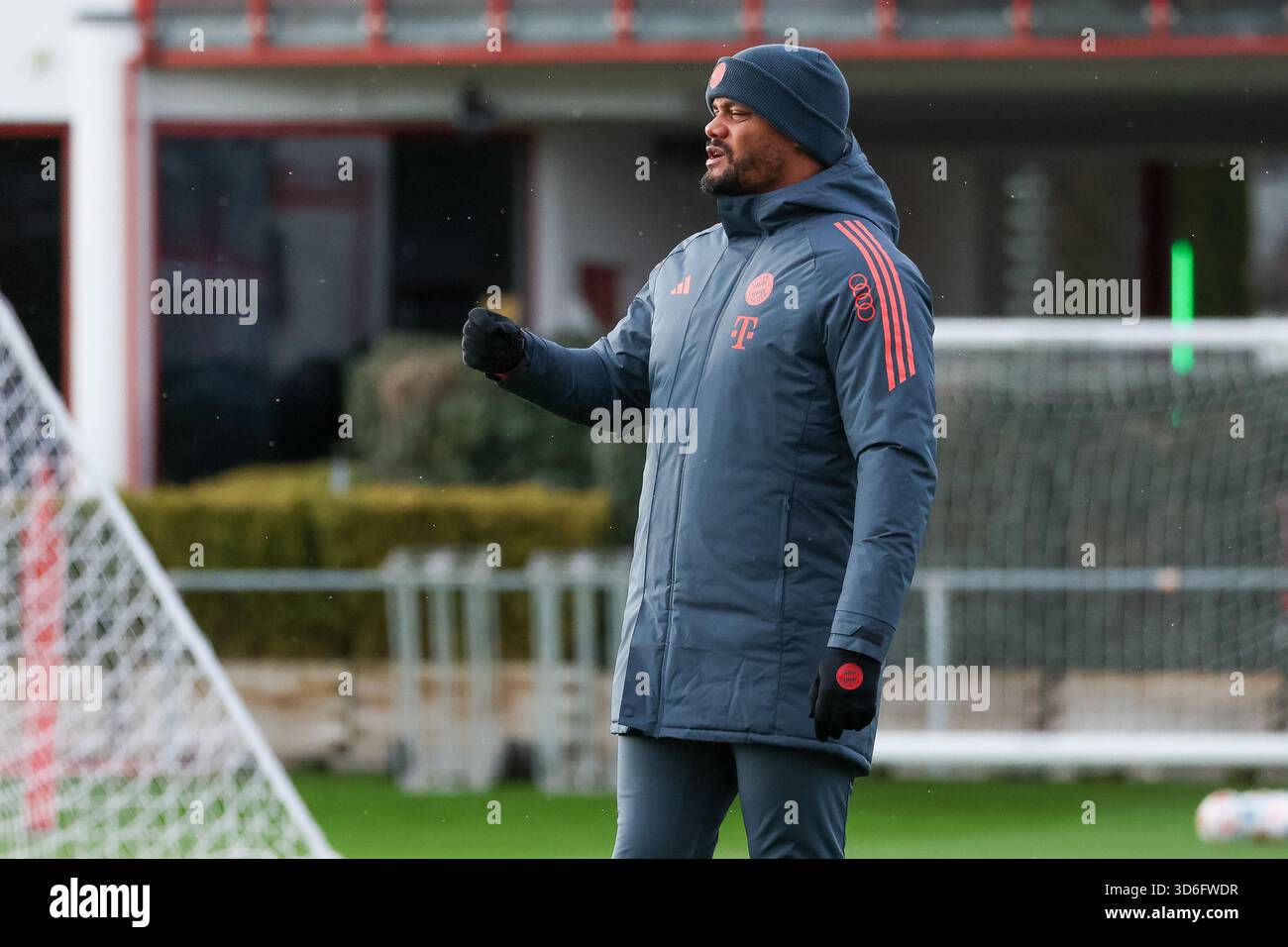 Vincent Kompany (FC FC Bayern Munich, Head Coach), GER, Public Training ...