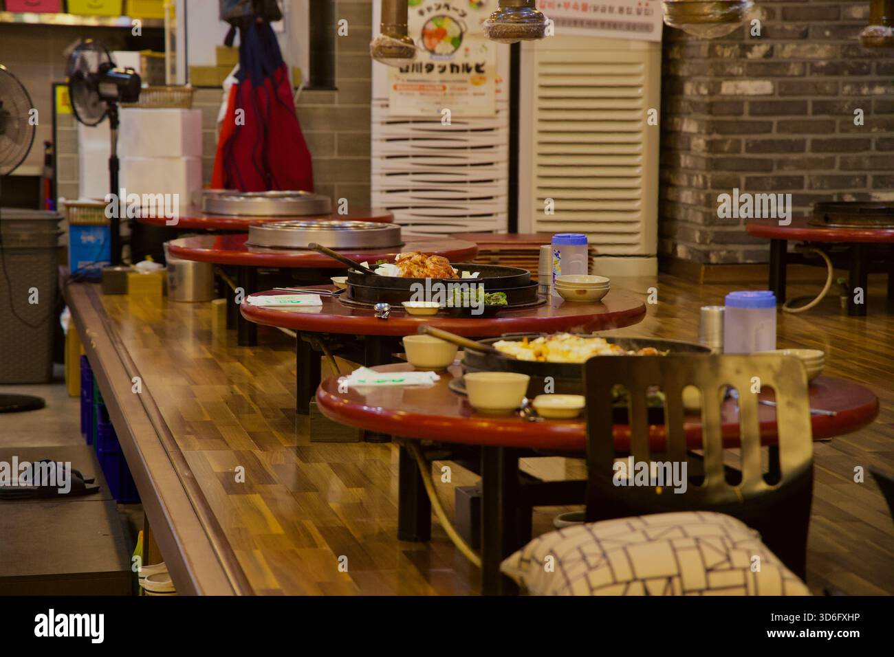 Chuncheon korea dakgalbi traditional food hi-res stock photography and ...