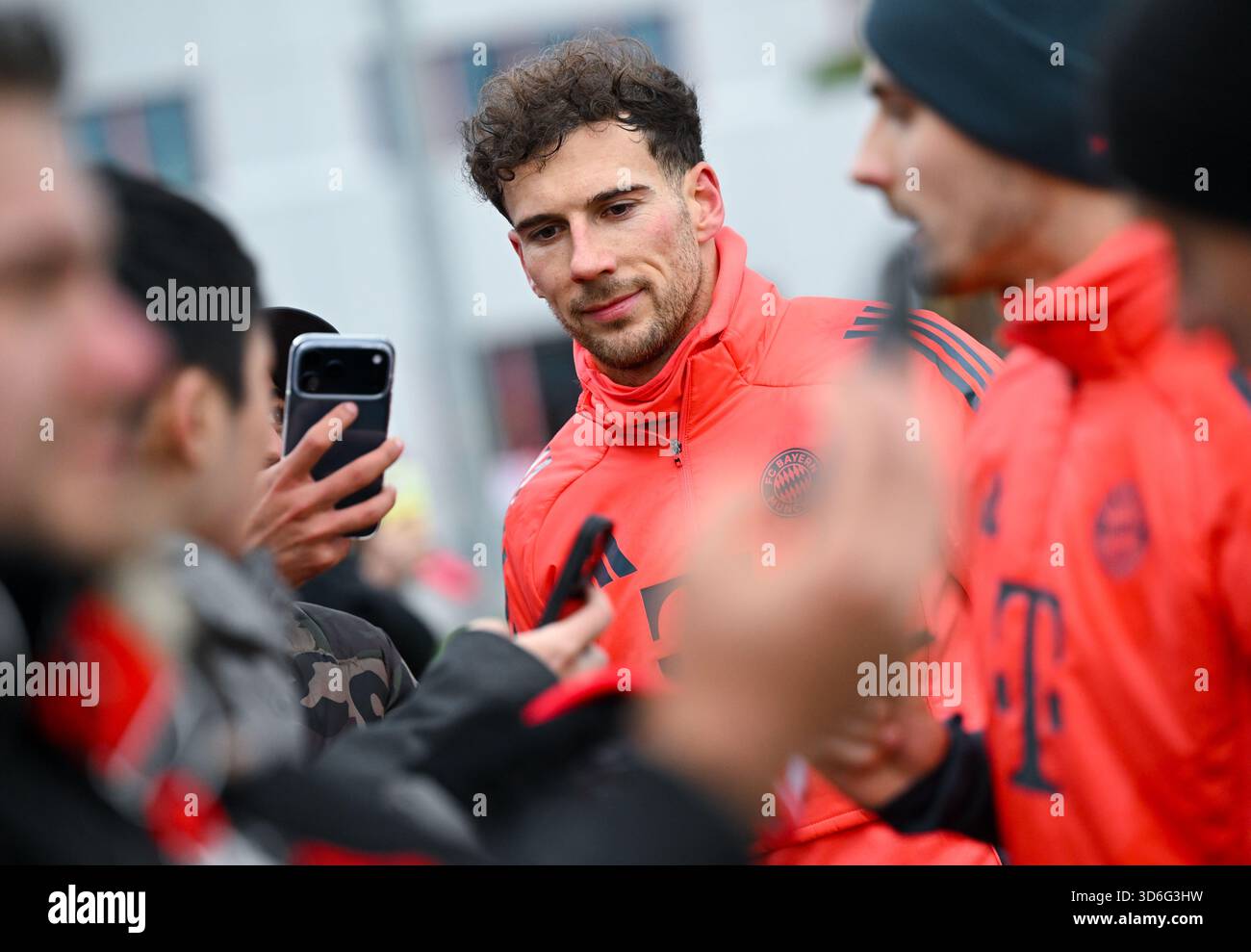20 November 2025, Bavaria, Munich: Soccer: Bundesliga, FC Bayern Munich ...