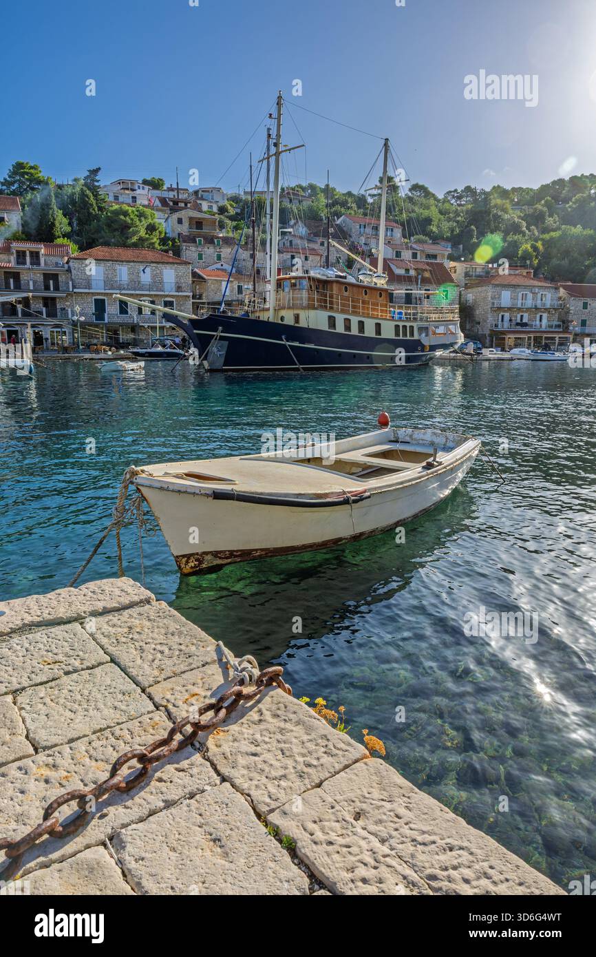Serene coastal scene small town hi-res stock photography and images - Alamy