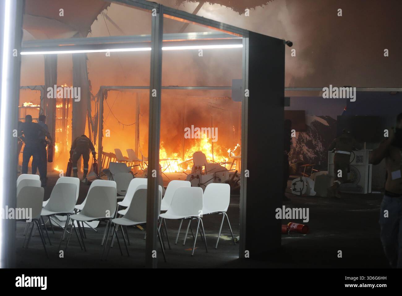 A fire broke out in the Blue Zone pavilion during COP30 in Belém, Pará ...