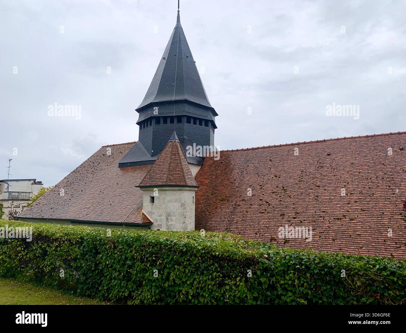 Eglise Saite Radegonde Giverny France Monet soldiers died raf British ...