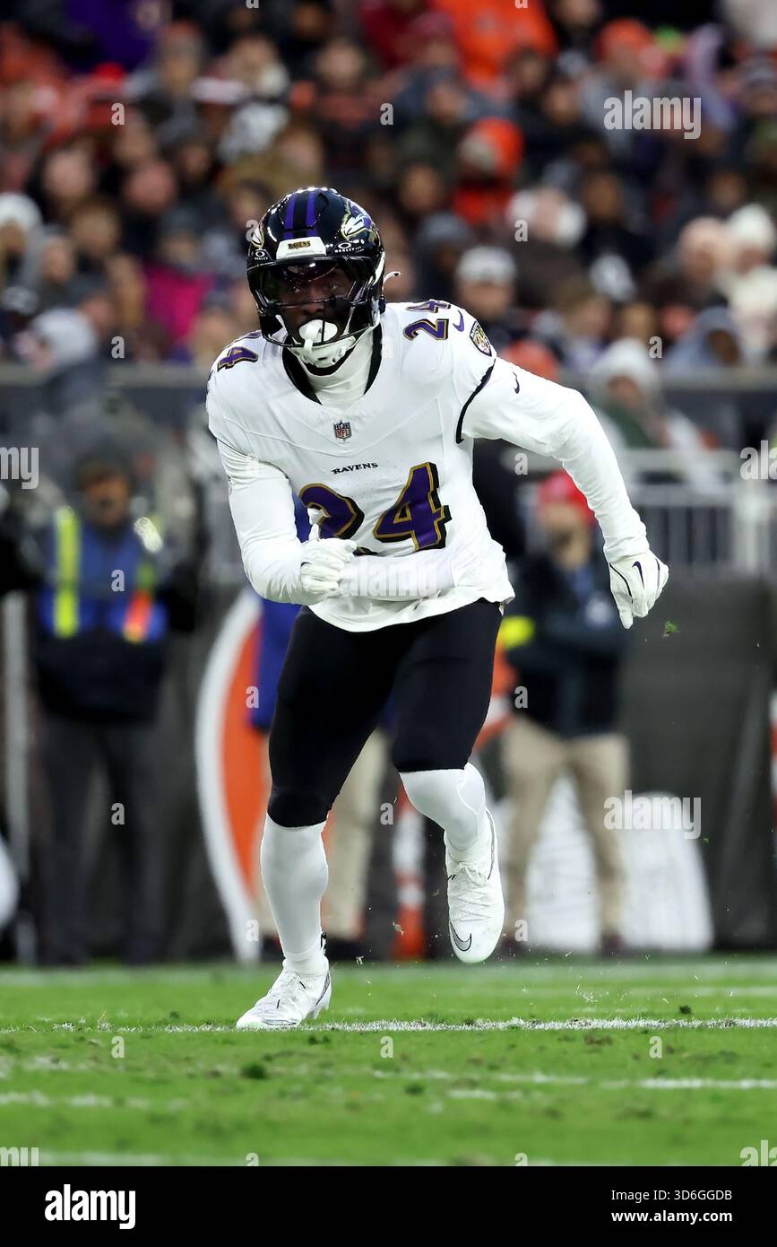 Baltimore Ravens safety Malaki Starks (24) runs after the ball during ...