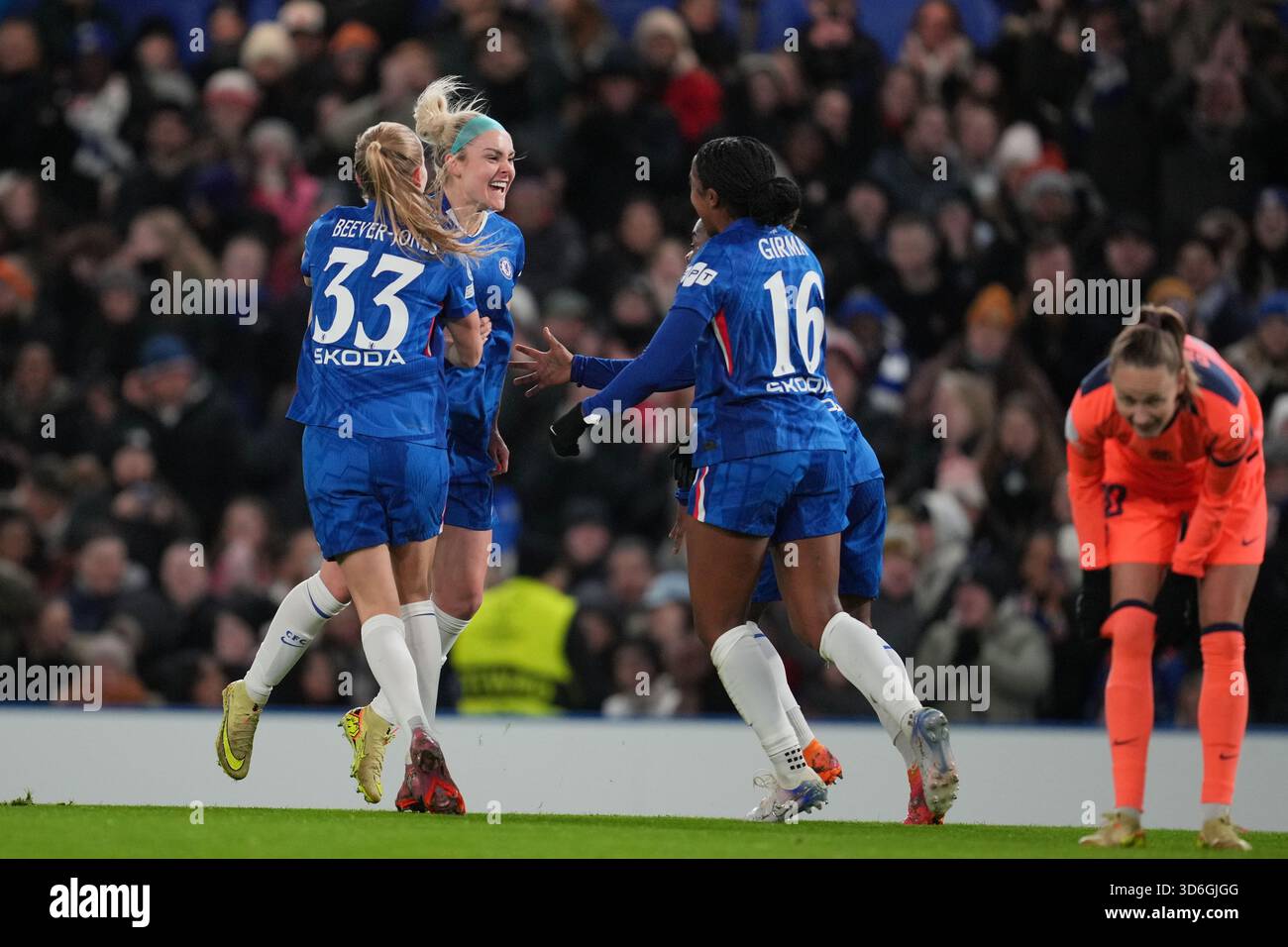 Chelsea's Ellie Carpenter, 2nd left, celebrates after scoring the ...