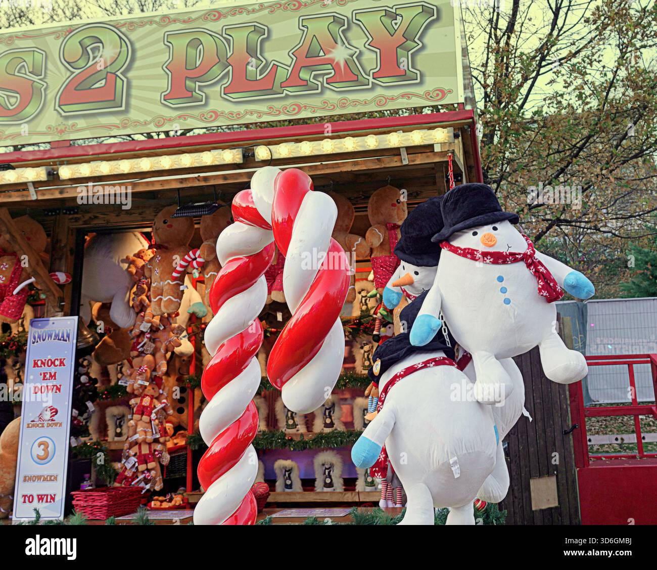 Edinburgh, Scotland, UK. 20th November, 2025. UK Weather: Sunny start to the christmas and ...