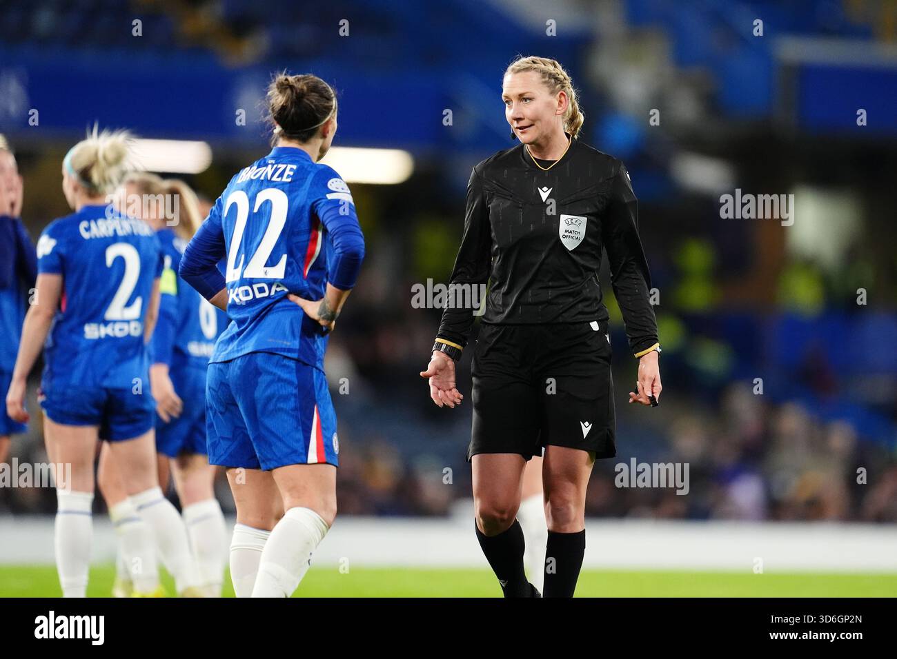 Chelsea's Lucy Bronze speaks to referee Tess Olofsson (right) as Play ...