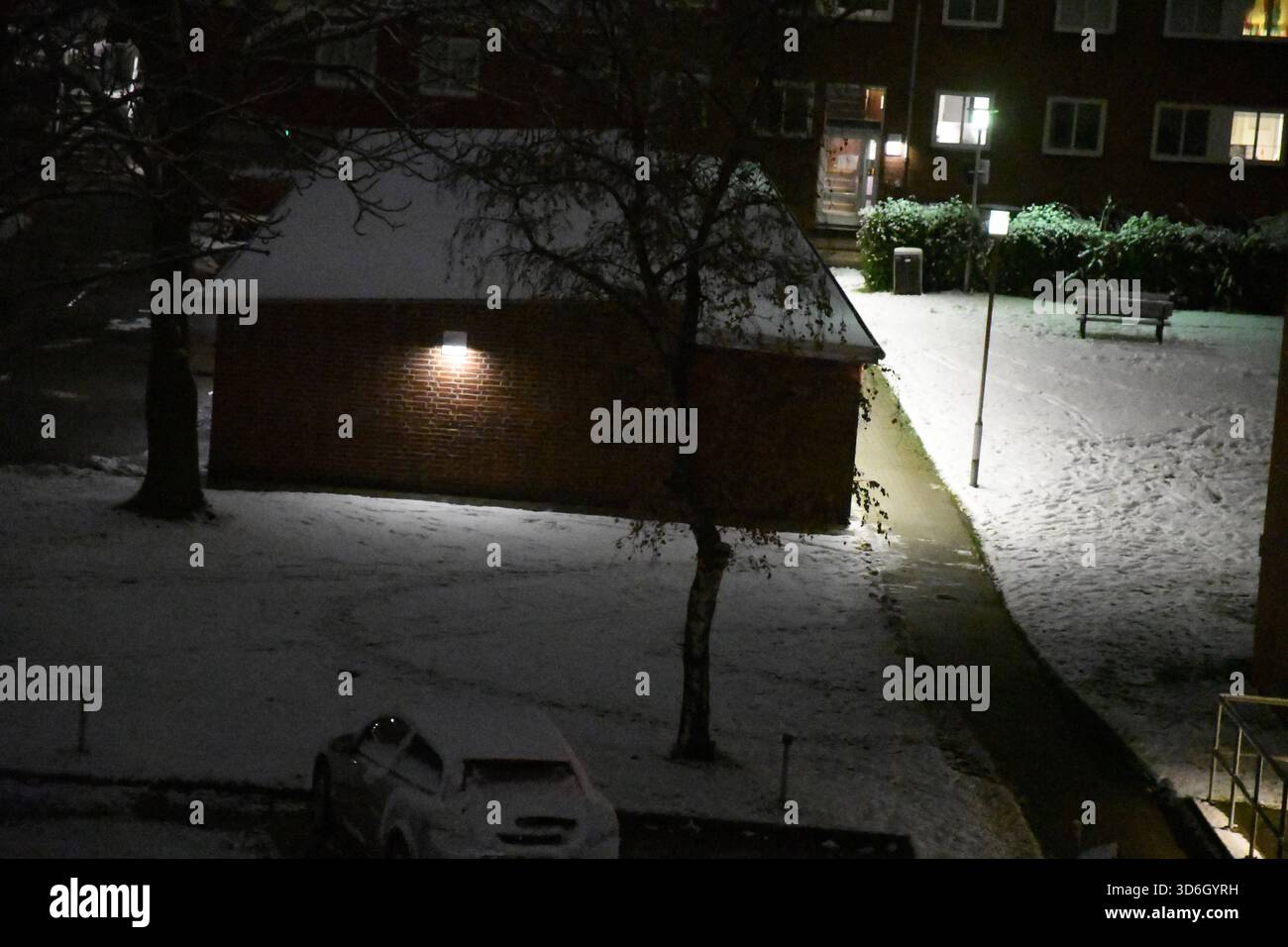 Copenhagen/ Denmark/20 NOVEMBER 2025/snow fall night scene in kastrup ...