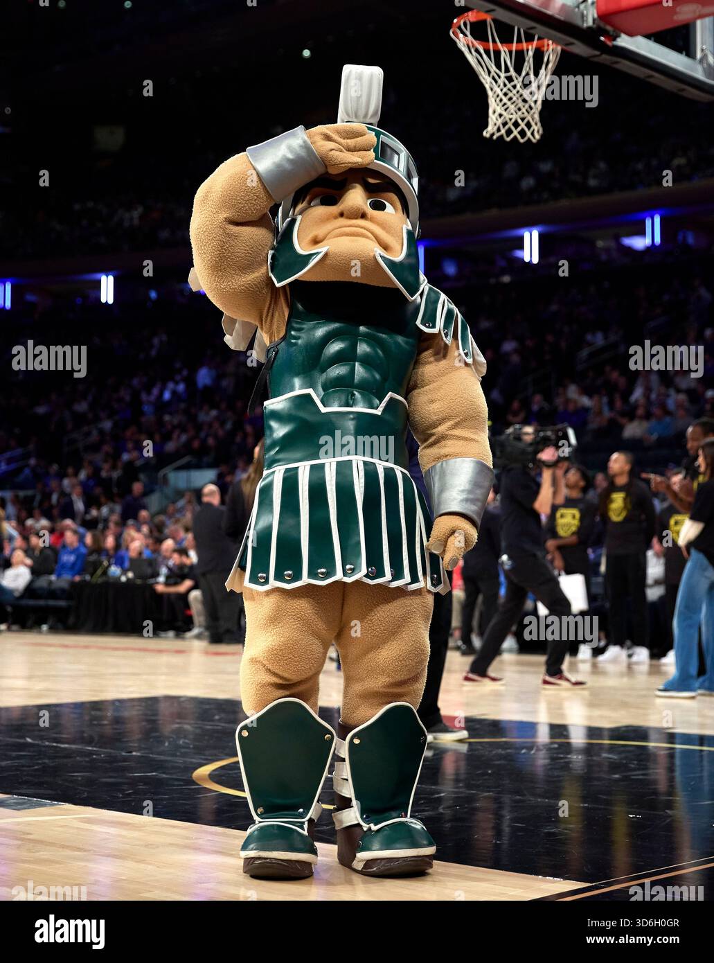 Michigan State Spartans mascot against the Kentucky Wildcats during the ...