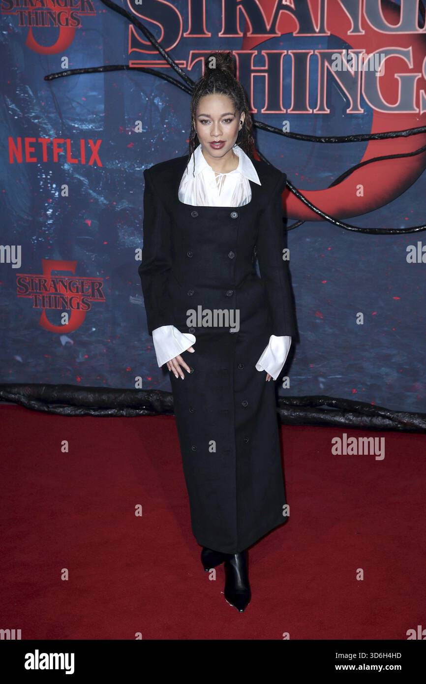 Jenny Augusta - Stranger Things Season 5 Fan Event, Tempelhof Airport ...