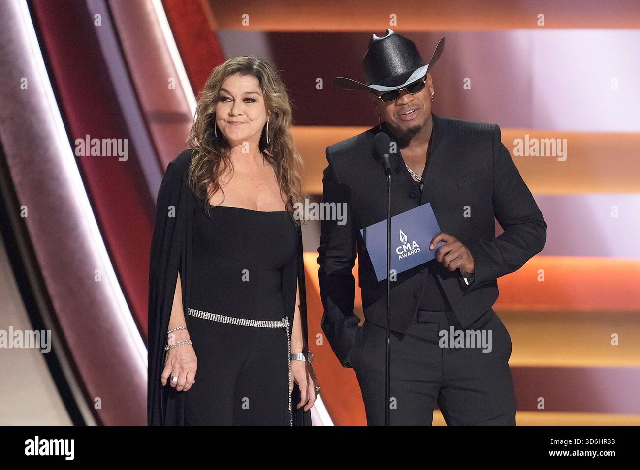 19 November 2025 - Nashville, Tennessee - Gretchen Wilson, Ne-Yo. 59th ...