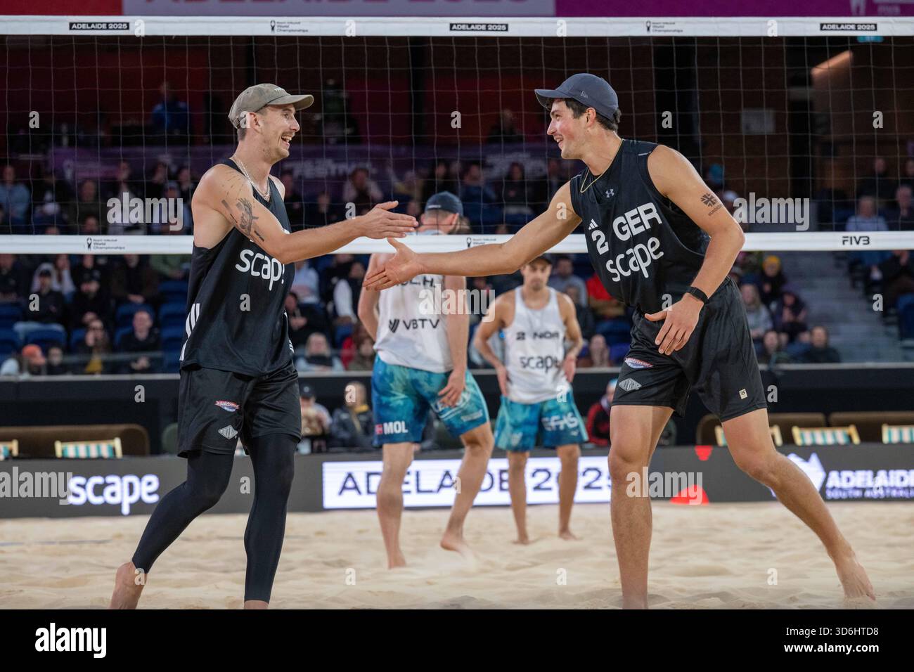 ADELAIDE, AUSTRALIA - NOVEMBER 20: Lukas Pfretzschner (Player 1 - GER ...