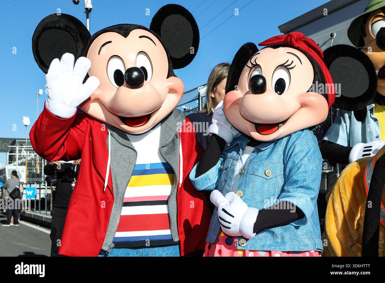 November 20, 2025: Mickey and Minnie Mouse pose for a photo during the ...
