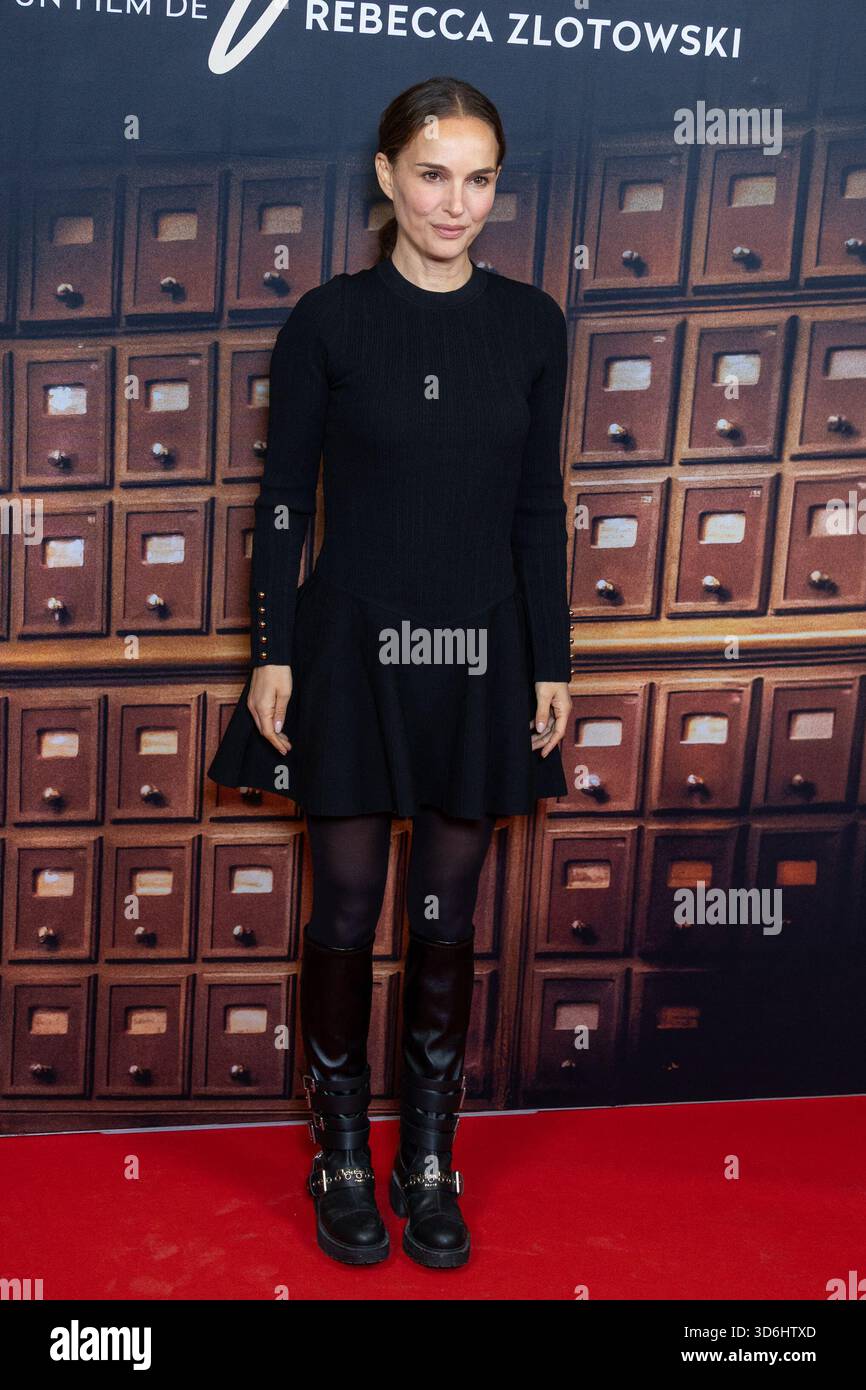 Natalie Portman attends 'Vie Privee' Paris Film Premiere at Pathe ...