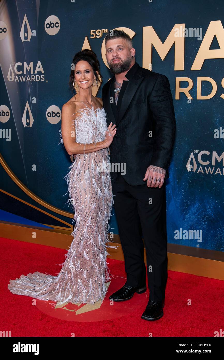 Brantley Gilbert walks the red carpet before the “The 59th Annual CMA ...
