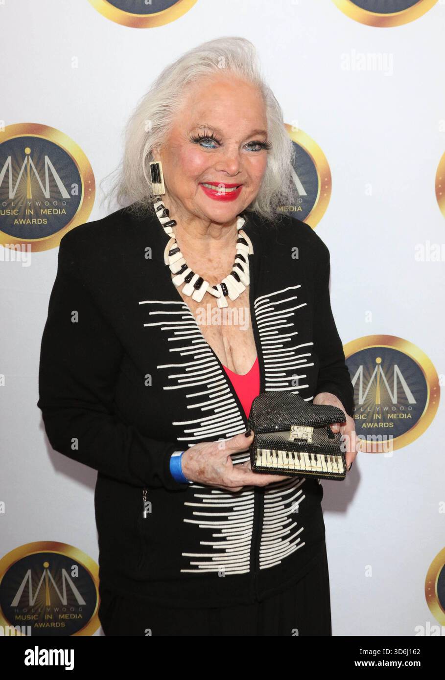 Photo By Zz Gotpap Star Max Ipx 2025 11 19 25 Carol Connors At The