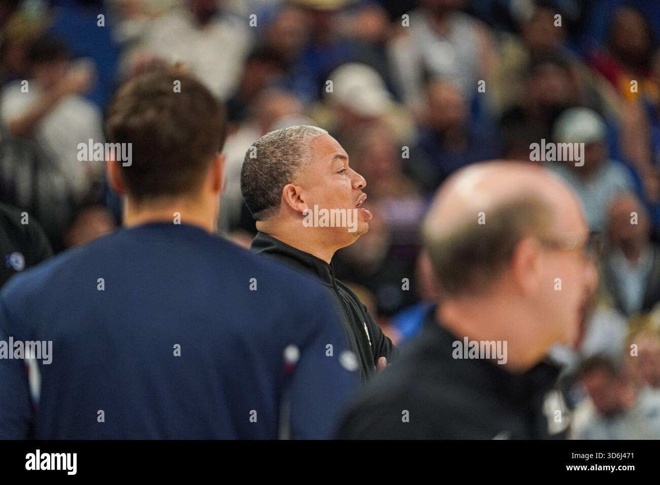 Orlando, Florida, USA, November 20, 2025, Los Angeles Clippers head ...