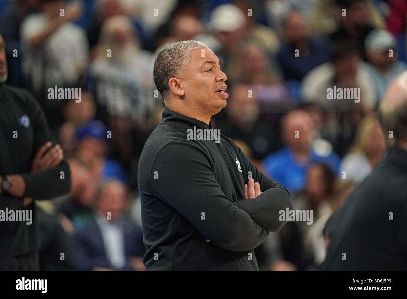 Orlando, Florida, USA, November 20, 2025, Los Angeles Clippers head ...