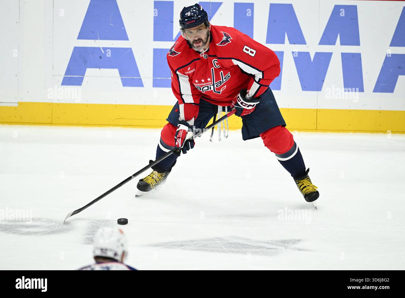 Washington Capitals left wing Alex Ovechkin (8) in action during the ...
