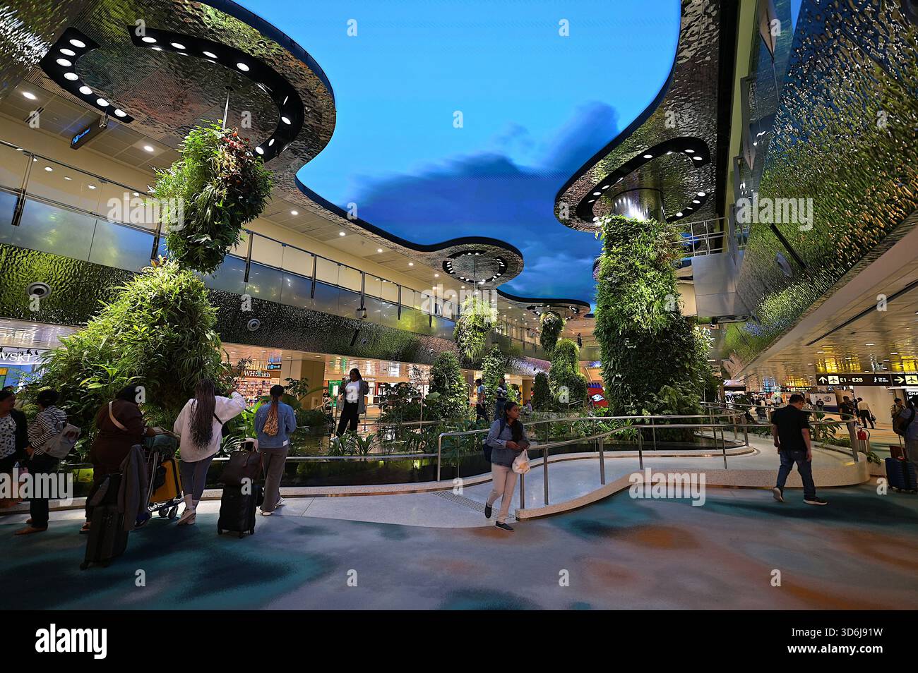 Changi airport garden hi-res stock photography and images - Alamy