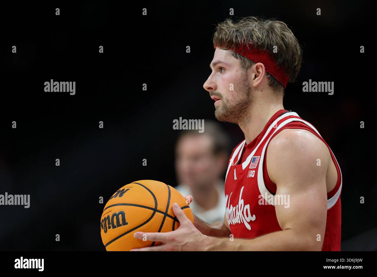 November 20, 2025: Nebraska Cornhuskers guard Sam Hoiberg (1) prepares ...