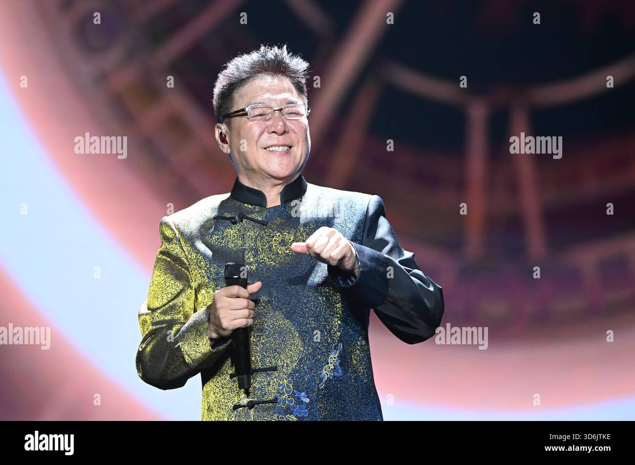 Taiwanese singer Jiang Yuheng holds a concert in Shenyang City ...