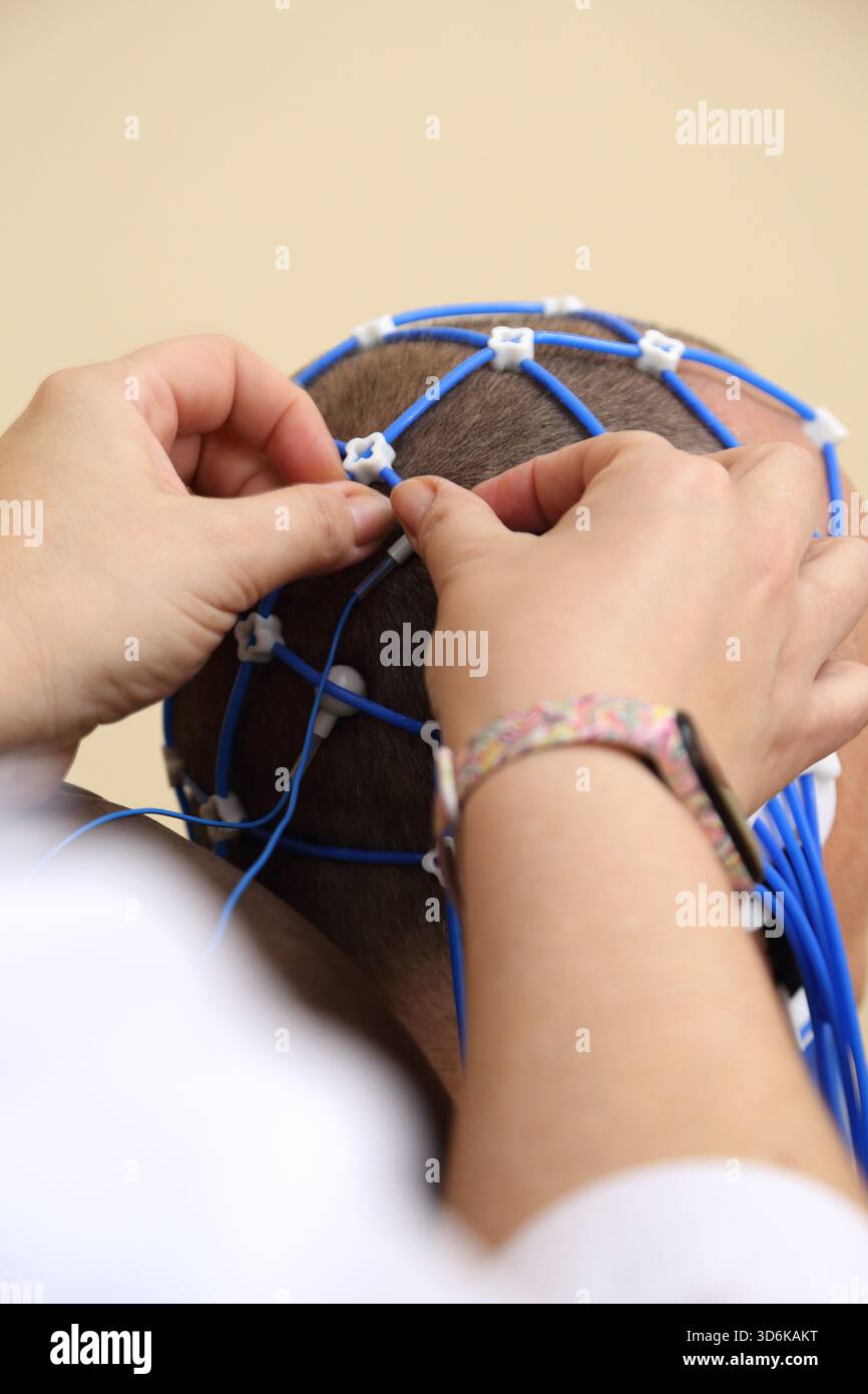 Electroencephalography (EEG) procedure. A noninvasive medical test that ...