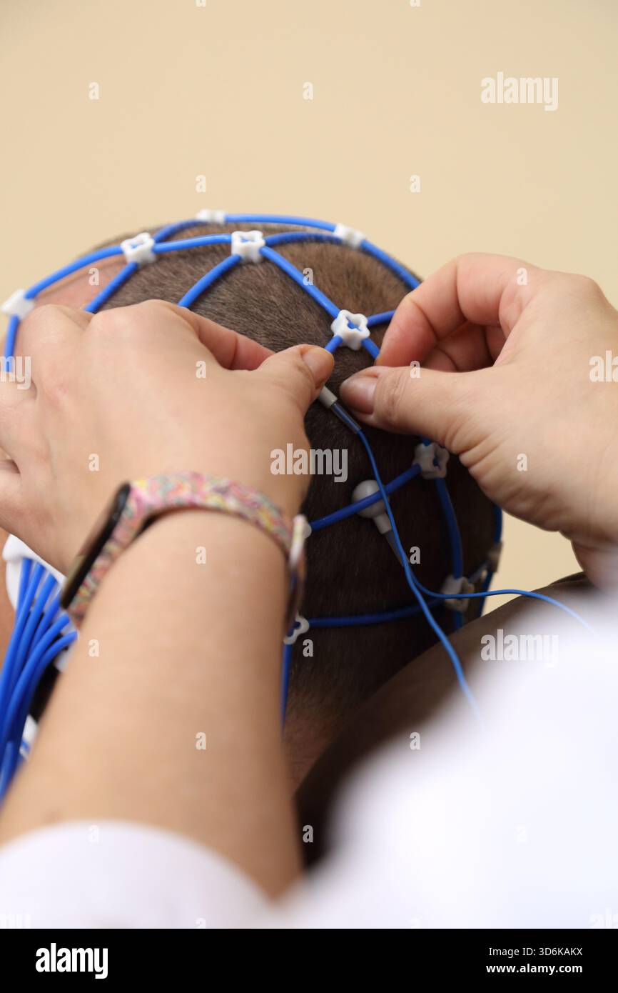 Electroencephalography (EEG) procedure. A noninvasive medical test that ...