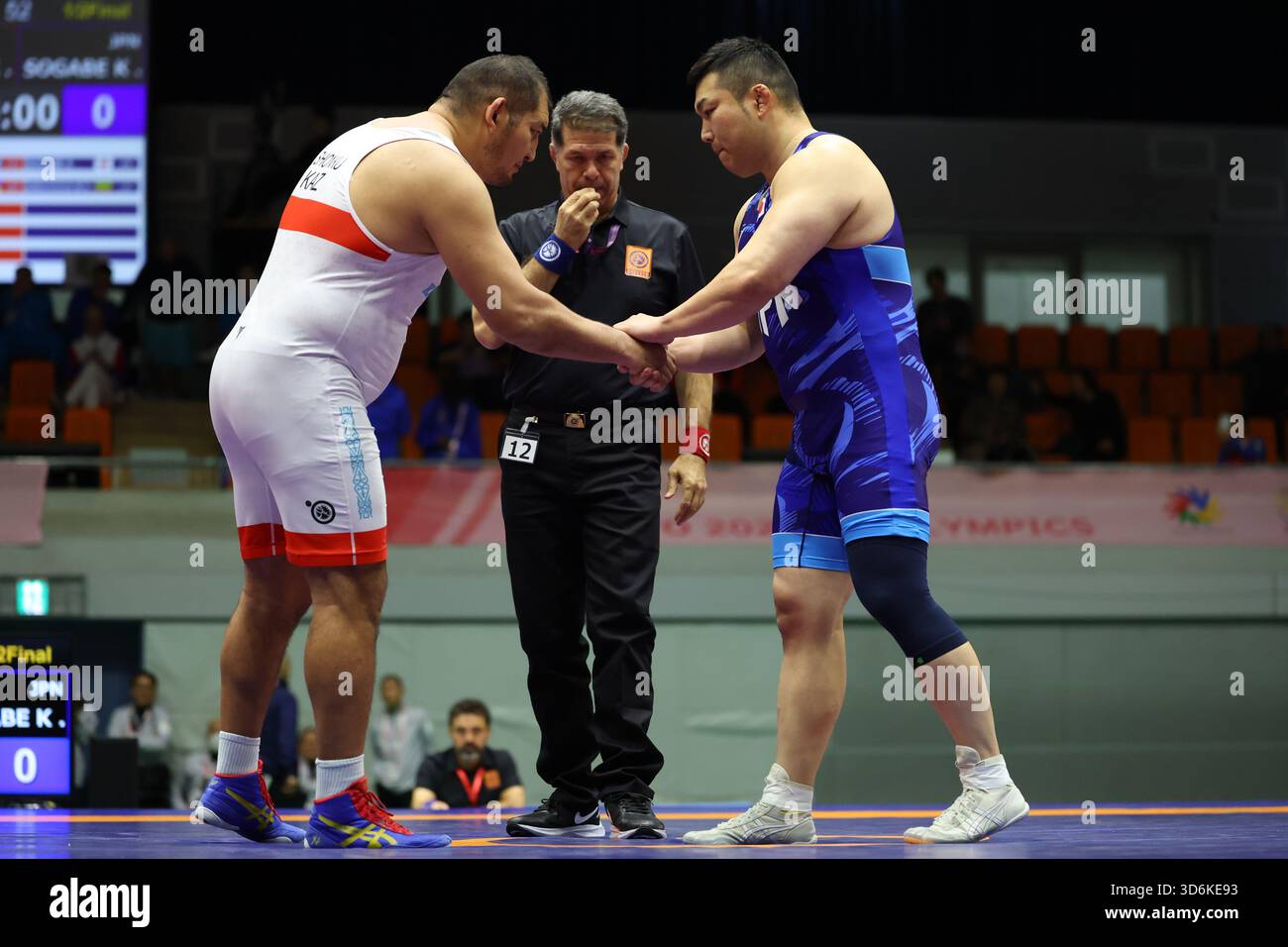 (L-R) SHONKU Khairatkhaan (KAZ), Ken Sogabe (JPN), NOVEMBER 21, 2025 ...