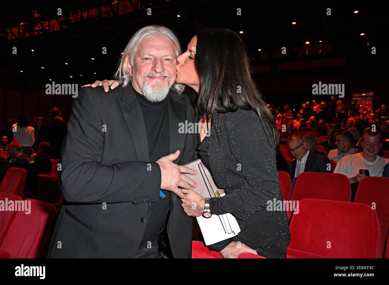 Frank Kessler with wife Doreen Kessler at the world premiere of the ...