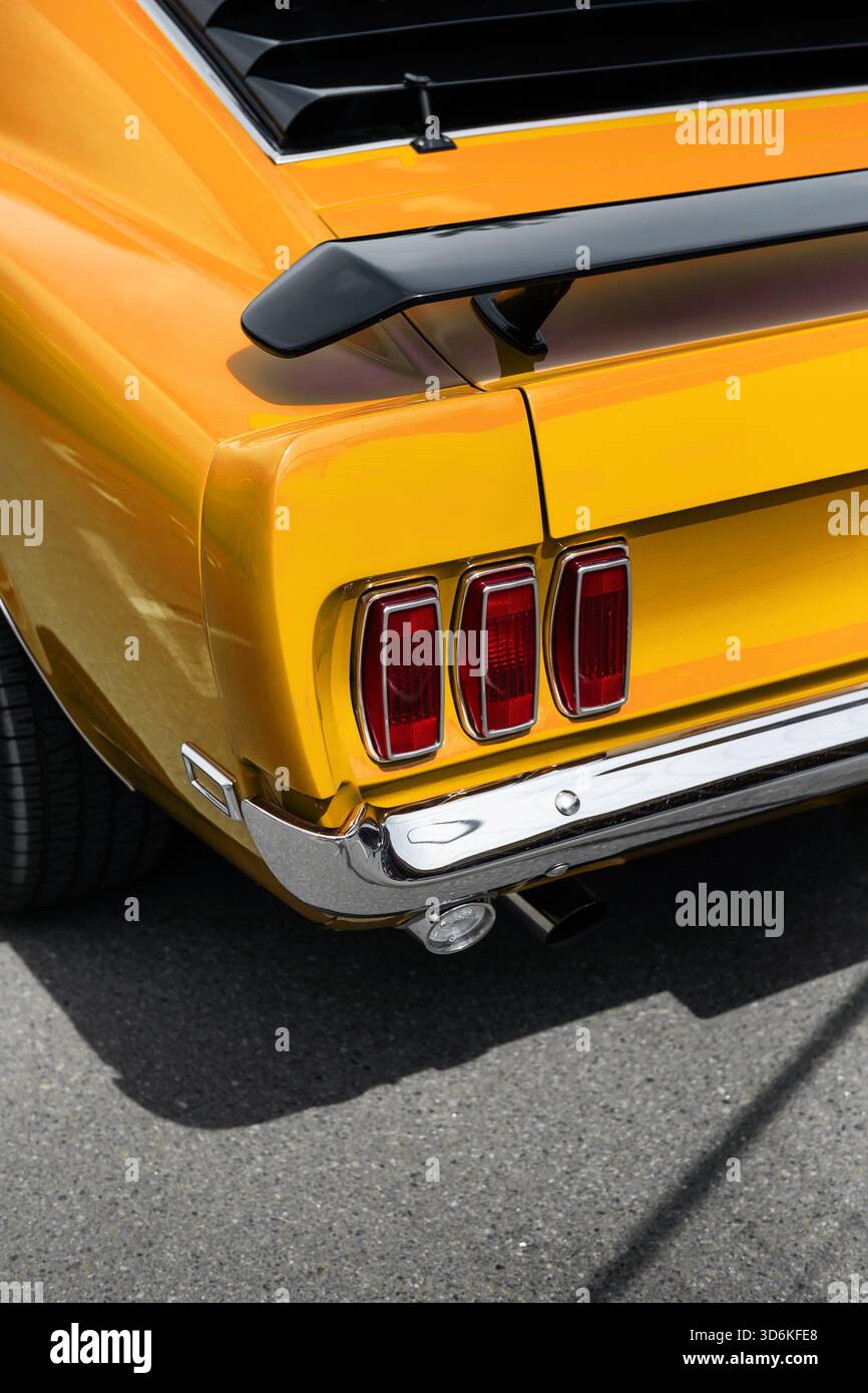 Left taillights retro car hi-res stock photography and images - Alamy