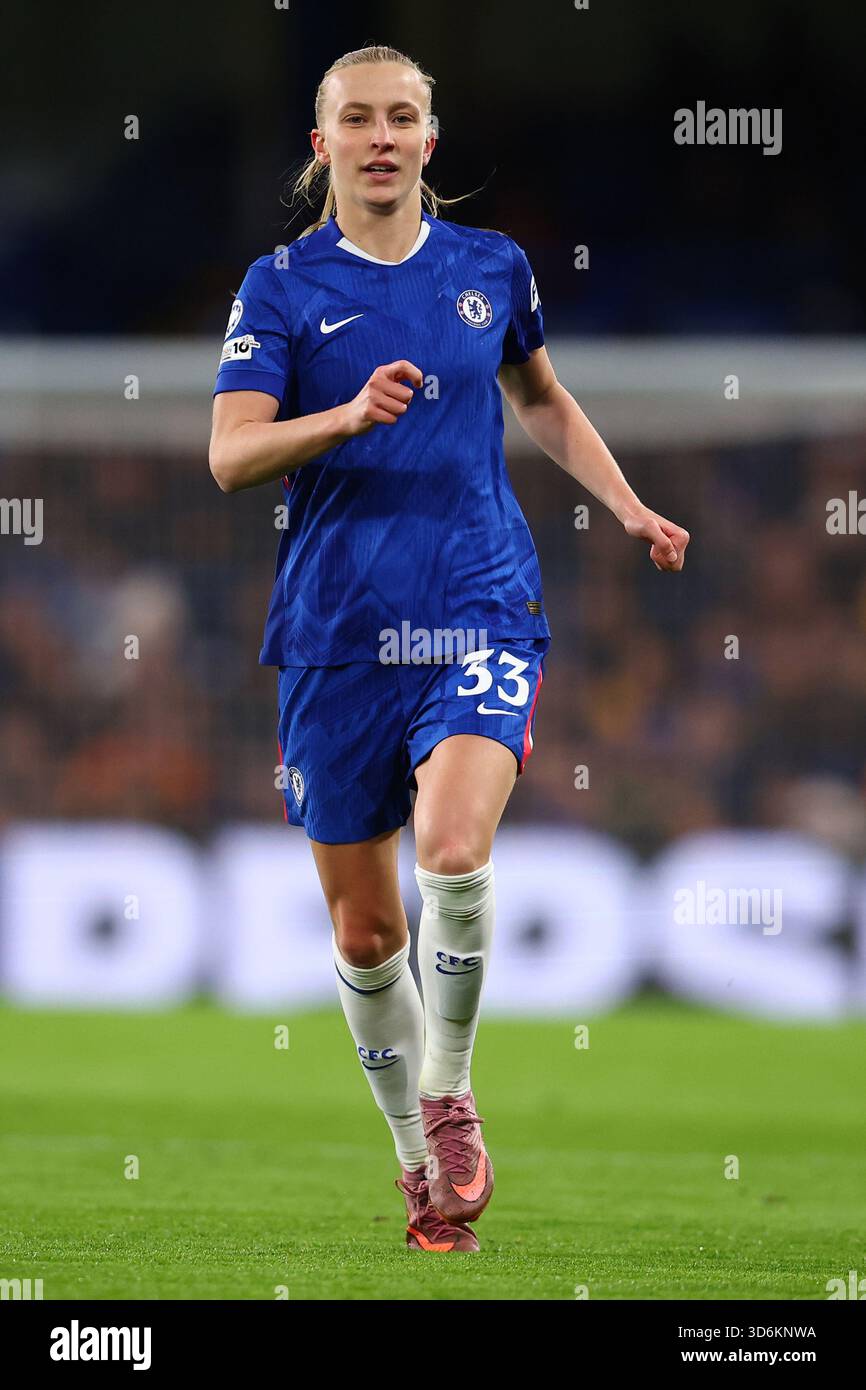 London, England, 20th November 2025. Aggie Beever-Jones of Chelsea ...