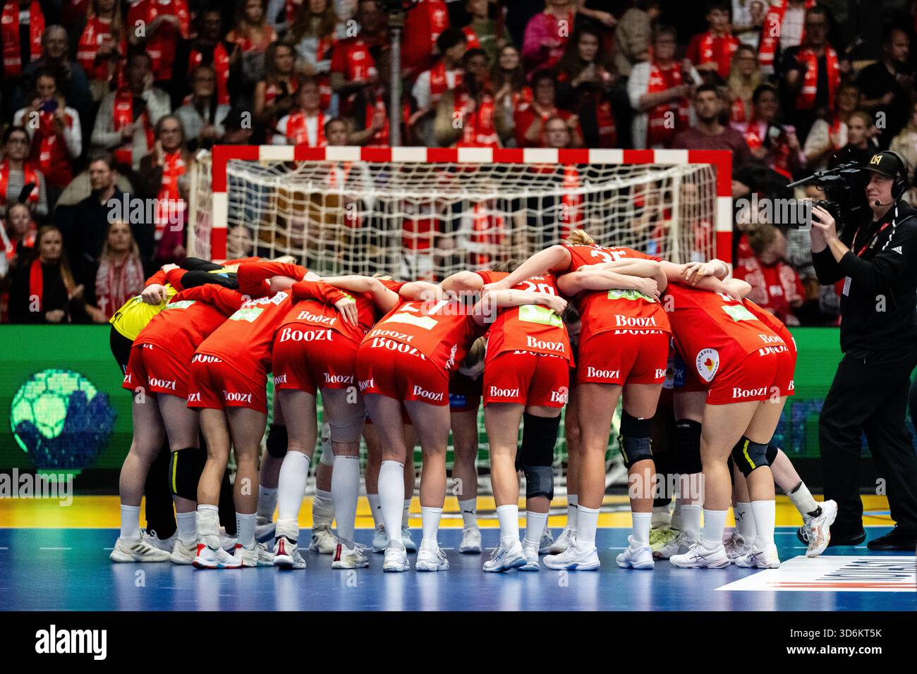 Naestved, Denmark. 20th, November 2025. The players of Denmark unite in ...