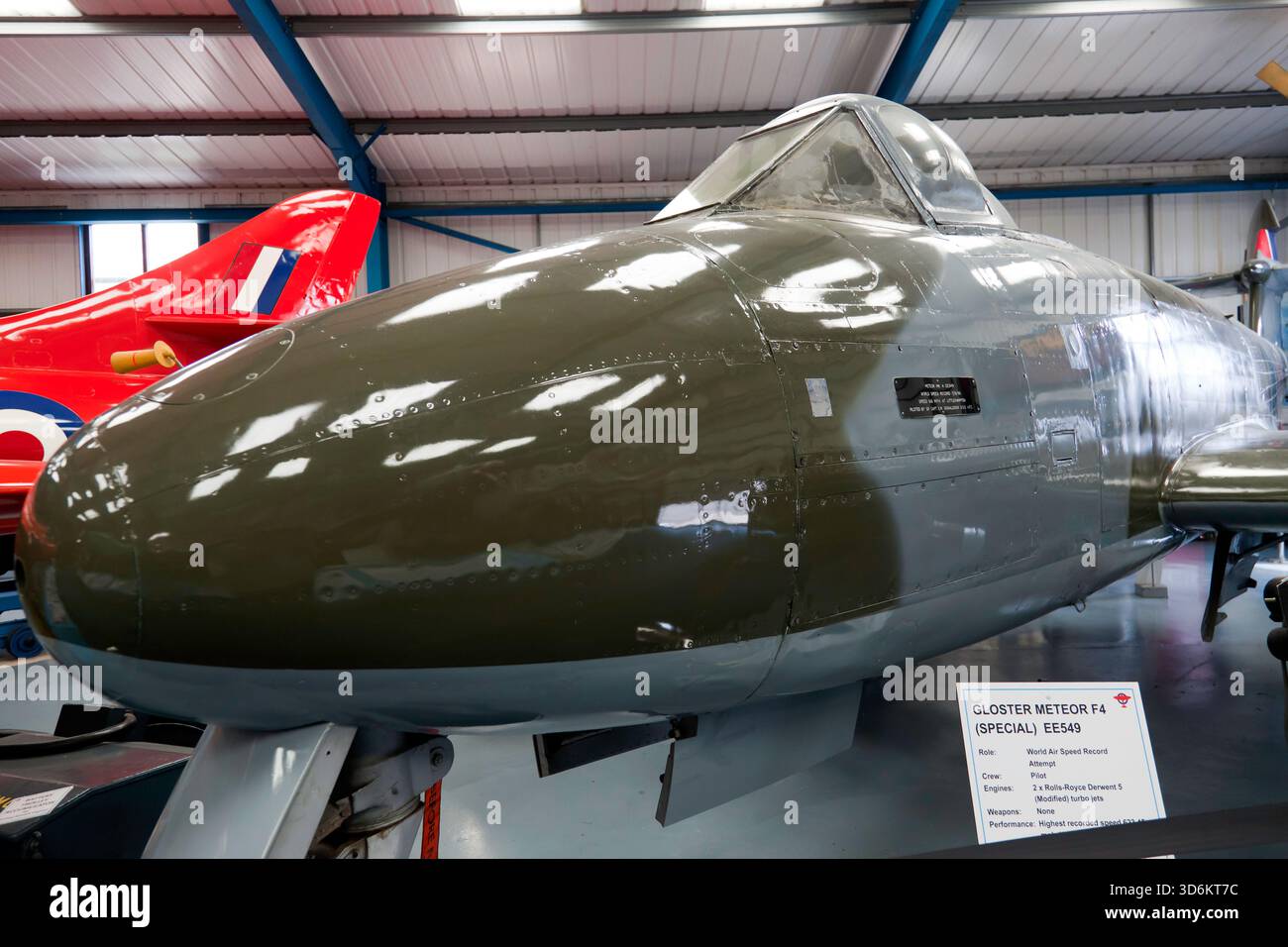 Saw service with the fighter command units hi-res stock photography and ...