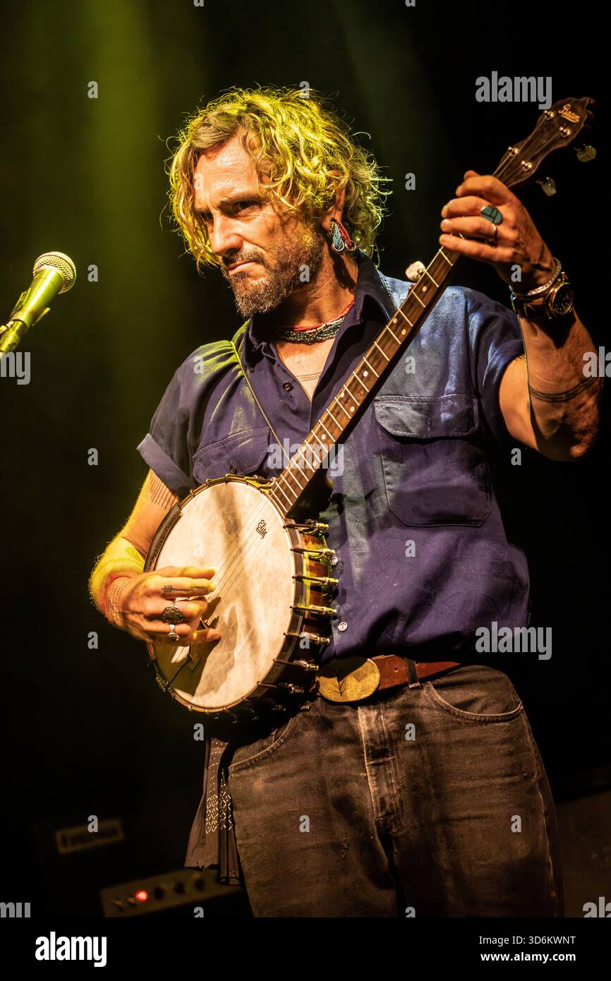 Milan Italy. 20th nov 2025. The Australiam singer-songwriter and music ...