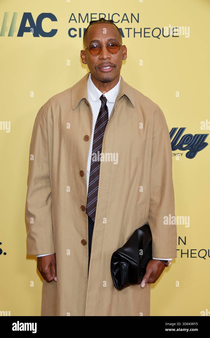Raphael Saadiq arrives at the 39th American Cinematheque Awards at ...