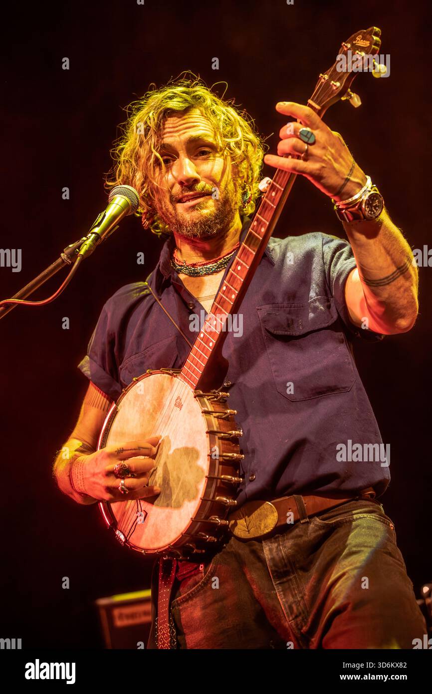 Milan Italy. 20th nov 2025. The Australiam singer-songwriter and music ...