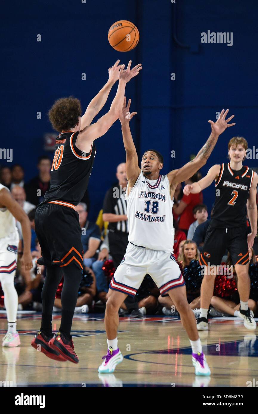 Nov 20, 2025; Boca Raton, Florida, USA; Pacific guard TJ Wainwright (10 ...