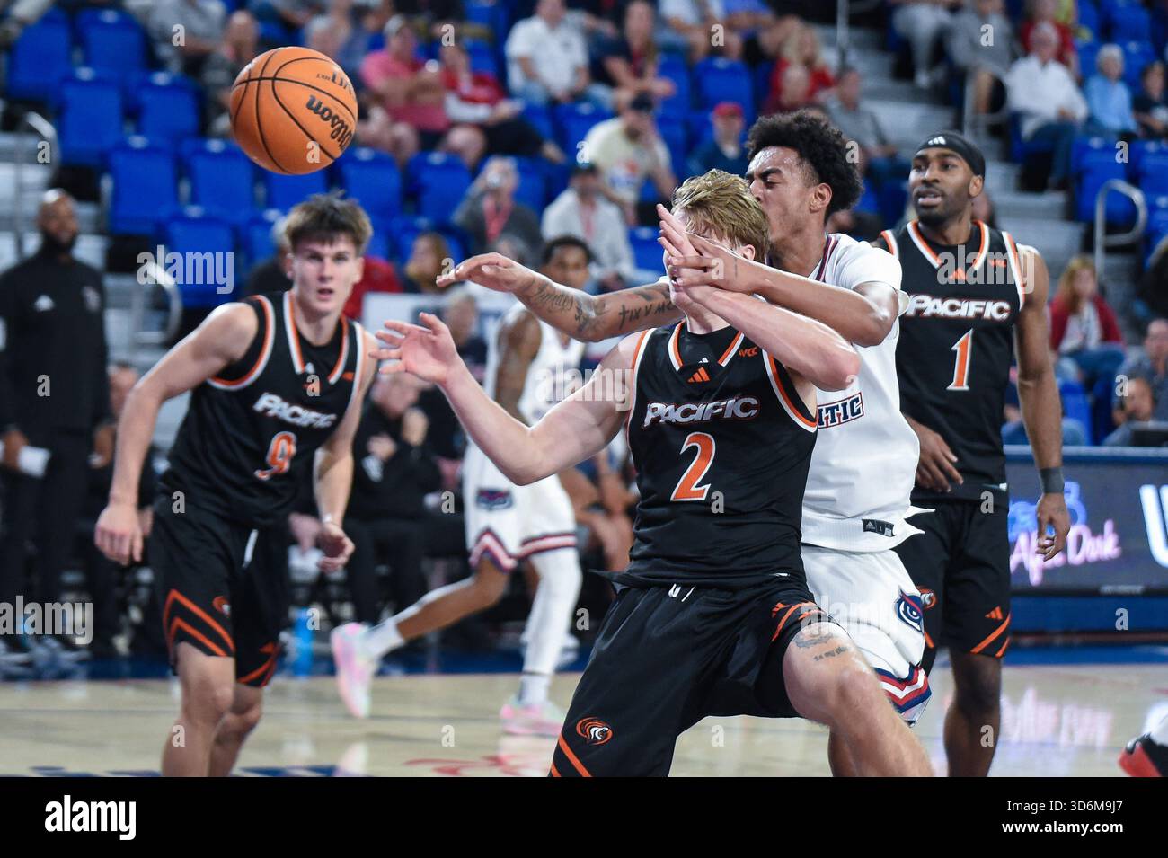 Nov 20, 2025; Boca Raton, Florida, USA; Florida Atlantic forward Devin ...