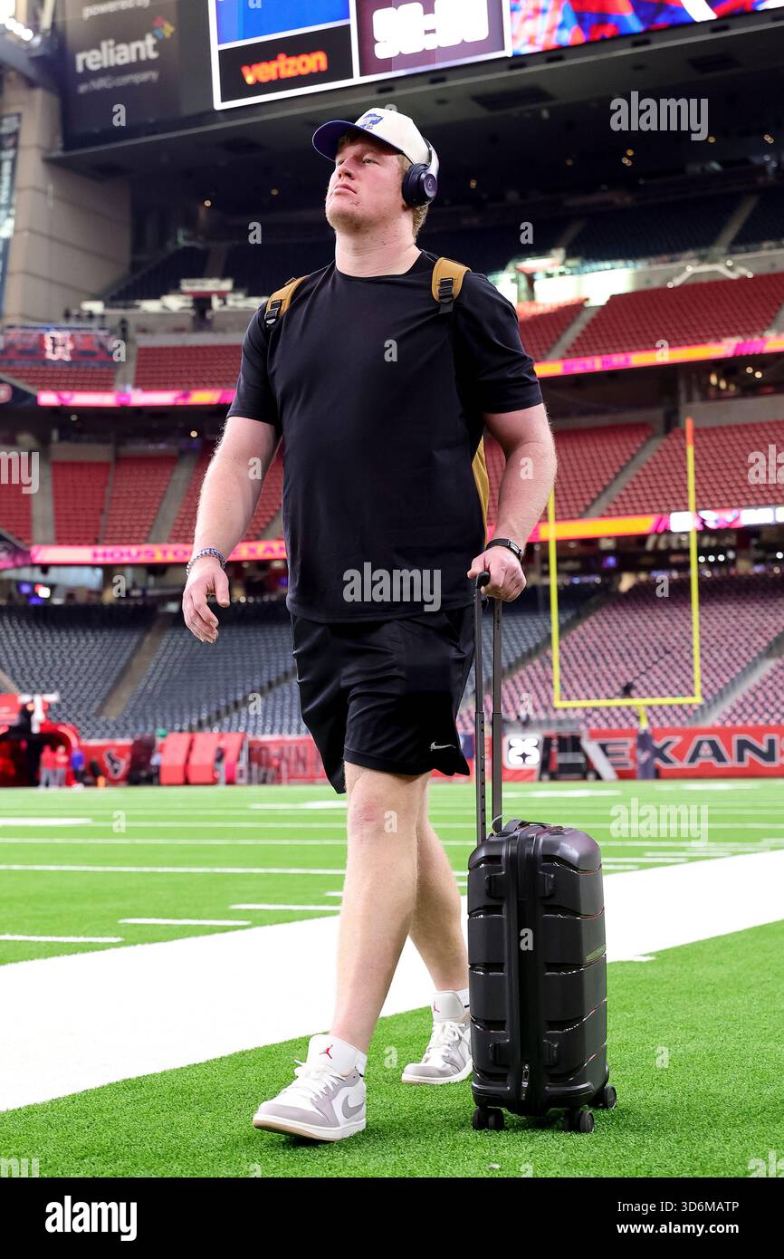 Buffalo Bills offensive tackle Chase Lundt arrives prior to an NFL ...